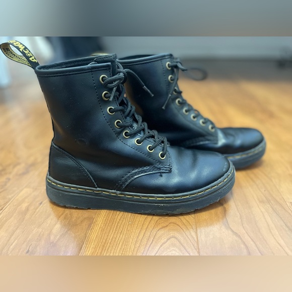 Dr. Martens | Shoes | Doc Martins | Poshmark